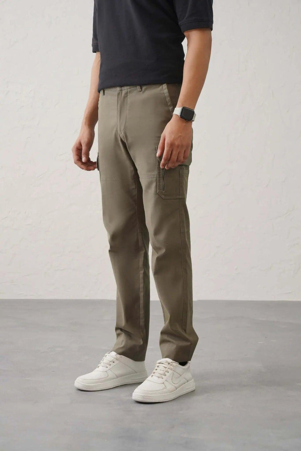 The Regular Fit Pro Cargo Pants - Olive – Minus One